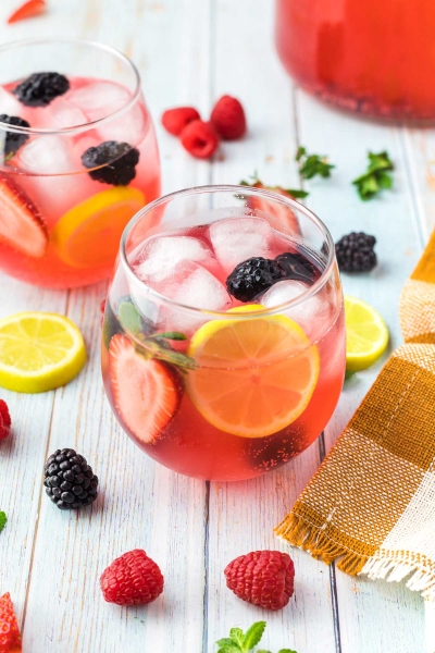 Sparkling Berry Lemonade - Girl Gone Gourmet